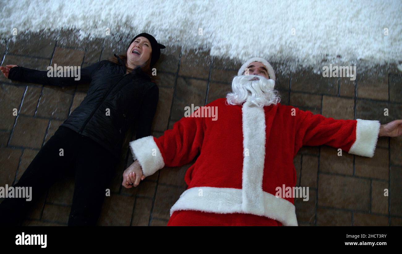 ELLIE KEMPER and ROB DELANEY in HOME SWEET HOME ALONE (2021), directed ...