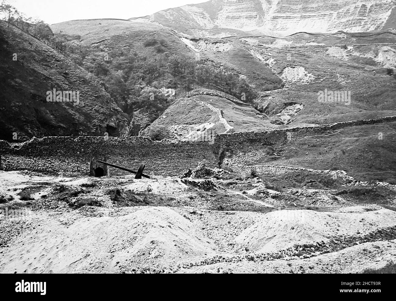 Old mine workings derbyshire hi-res stock photography and images - Alamy