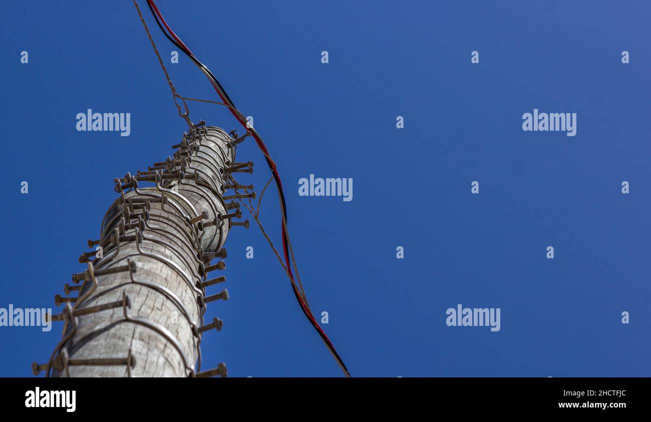 Wooden electrical pole hi-res stock photography and images - Alamy