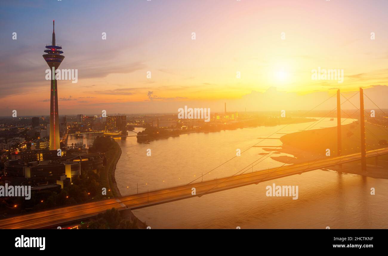 Sunset time colorful clouds hi-res stock photography and images - Alamy