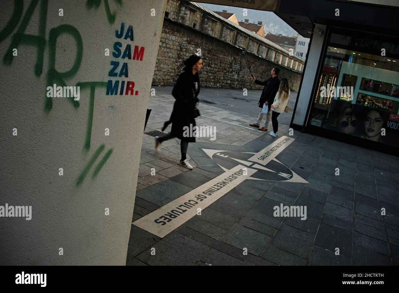 Sarajevo grafiti hi-res stock photography and images - Alamy