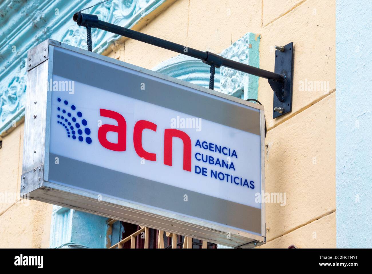 Cuban sign hi-res stock photography and images - Alamy