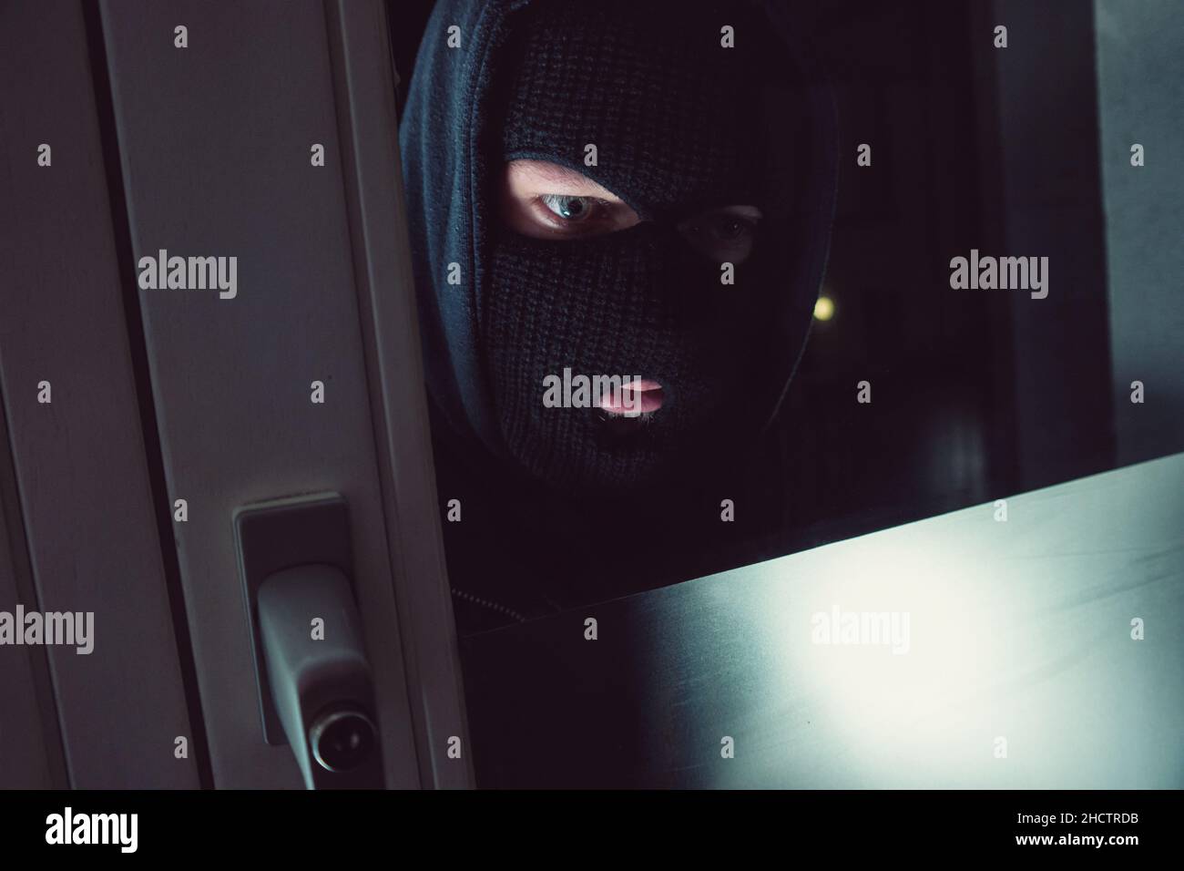 Night house intruder hi-res stock photography and images - Alamy