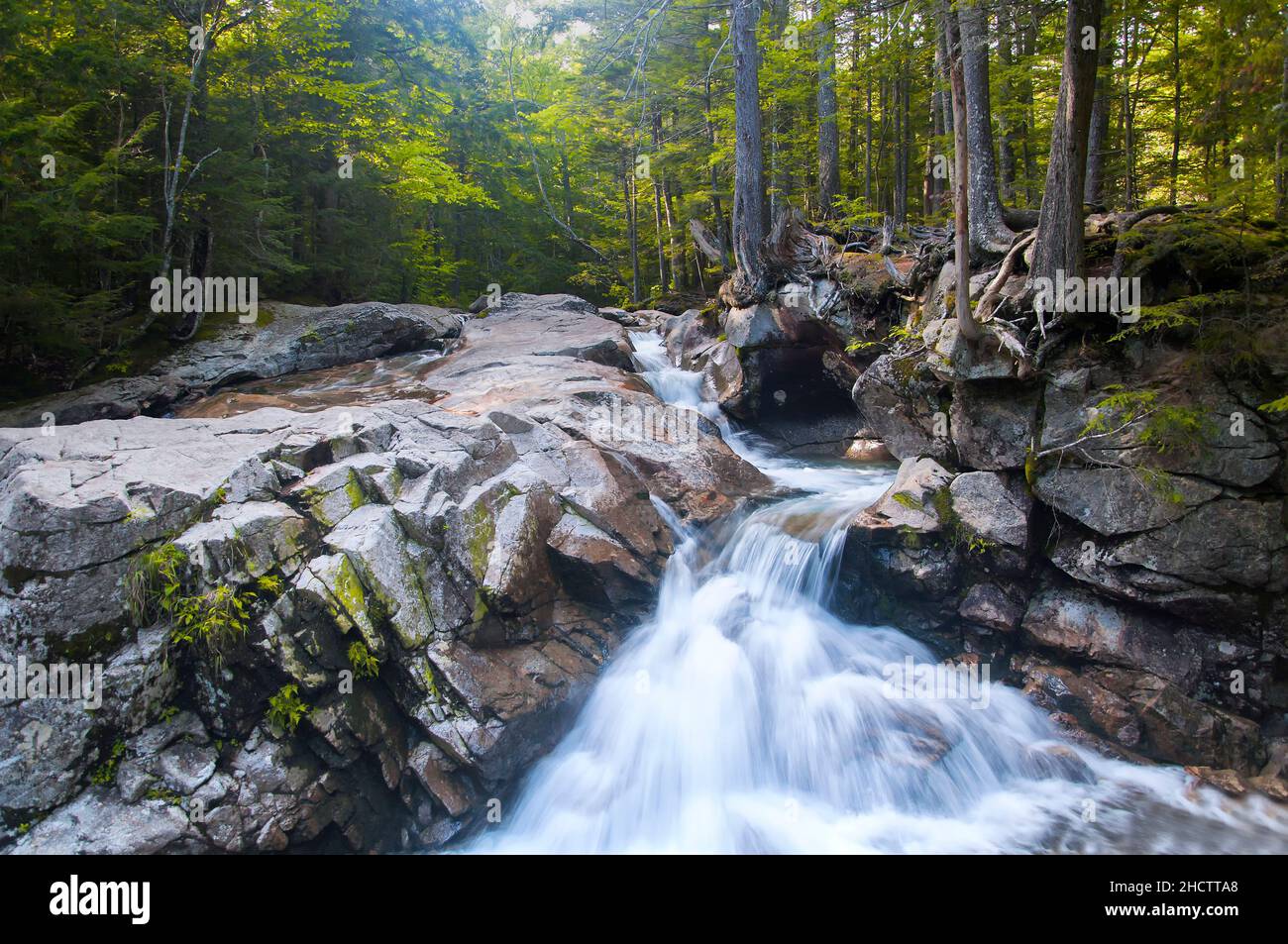 The pemigewasset river flowing towards the basin in lincoln new ...