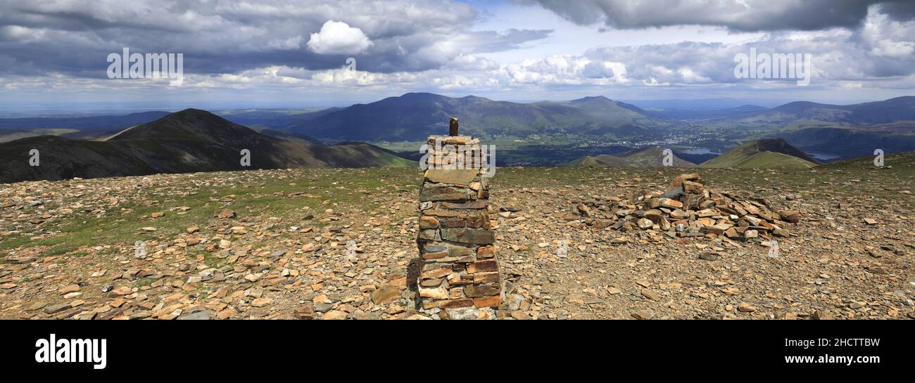 The summit cairn of Eel Crag fell above the Coledale Hause valley, Lake ...