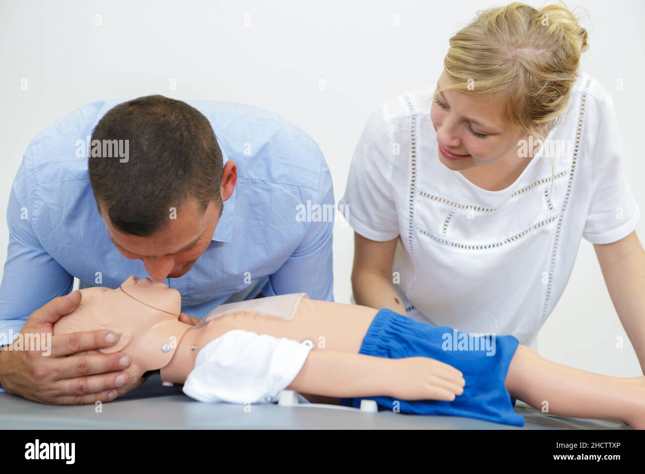 demonstrating proper cpr for rescue operation Stock Photo - Alamy