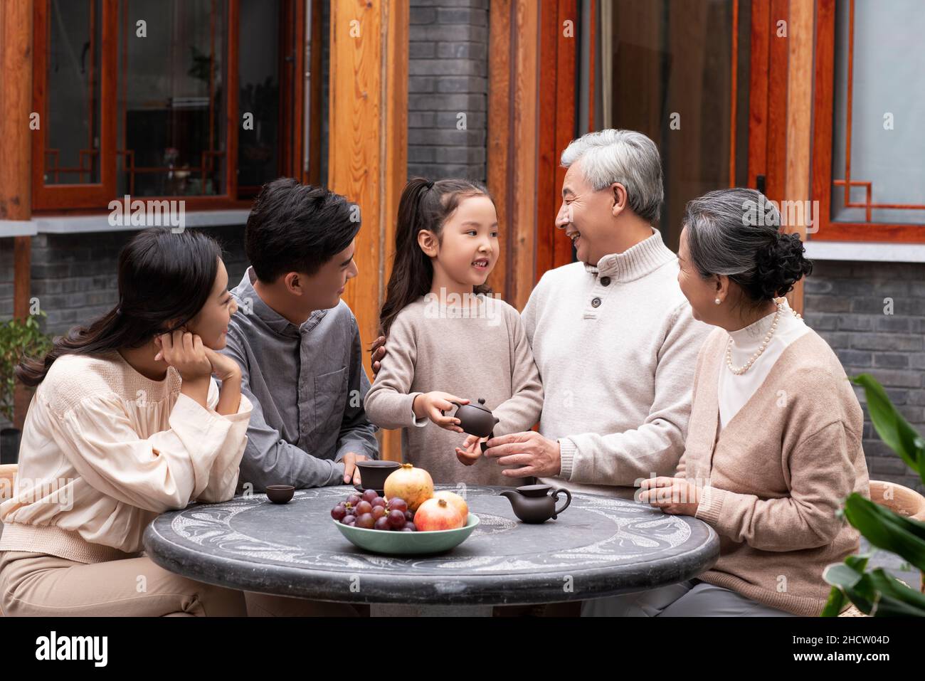 Children drinking tea hi-res stock photography and images - Alamy