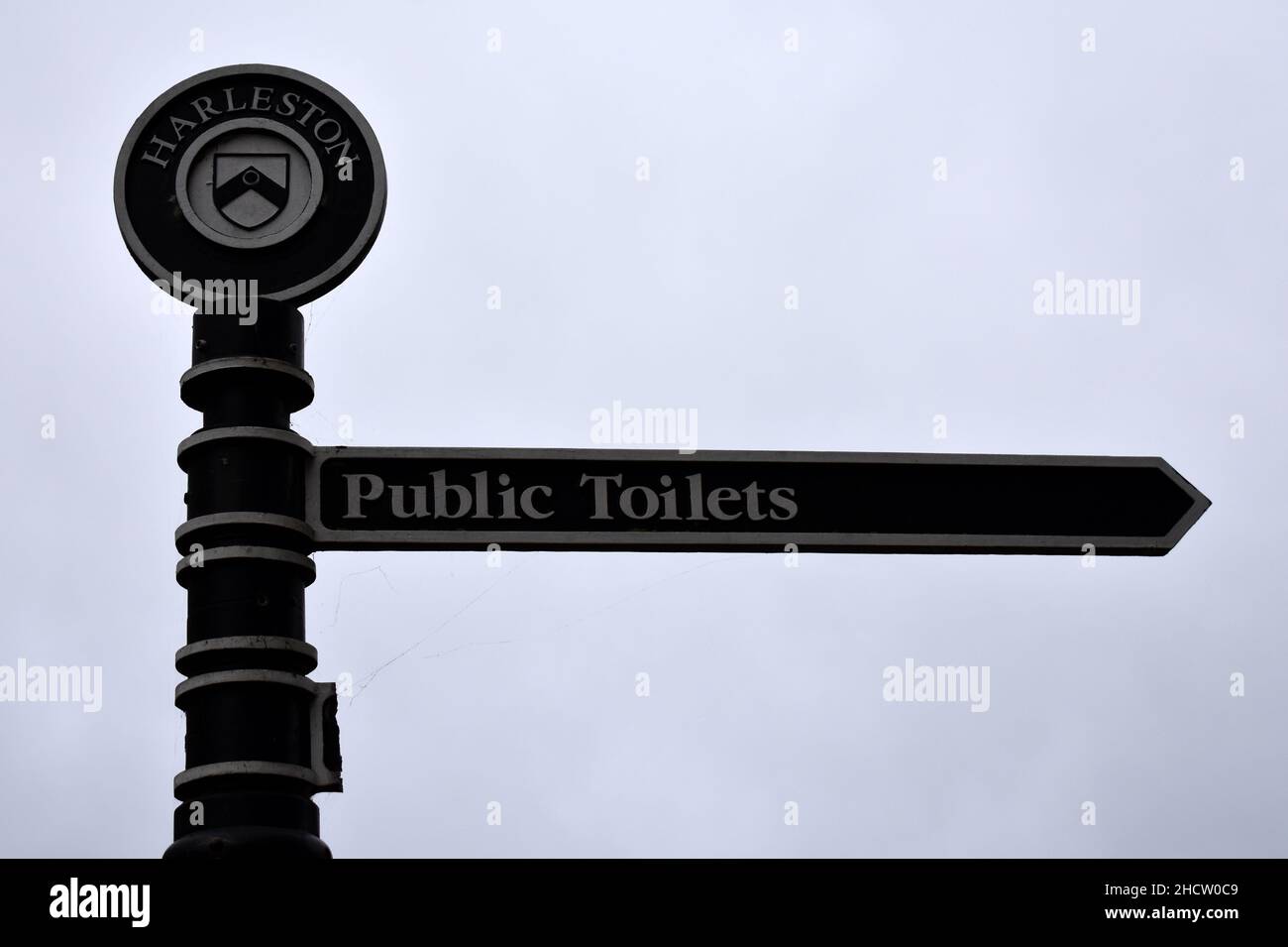 Public toilets direction hi-res stock photography and images - Alamy