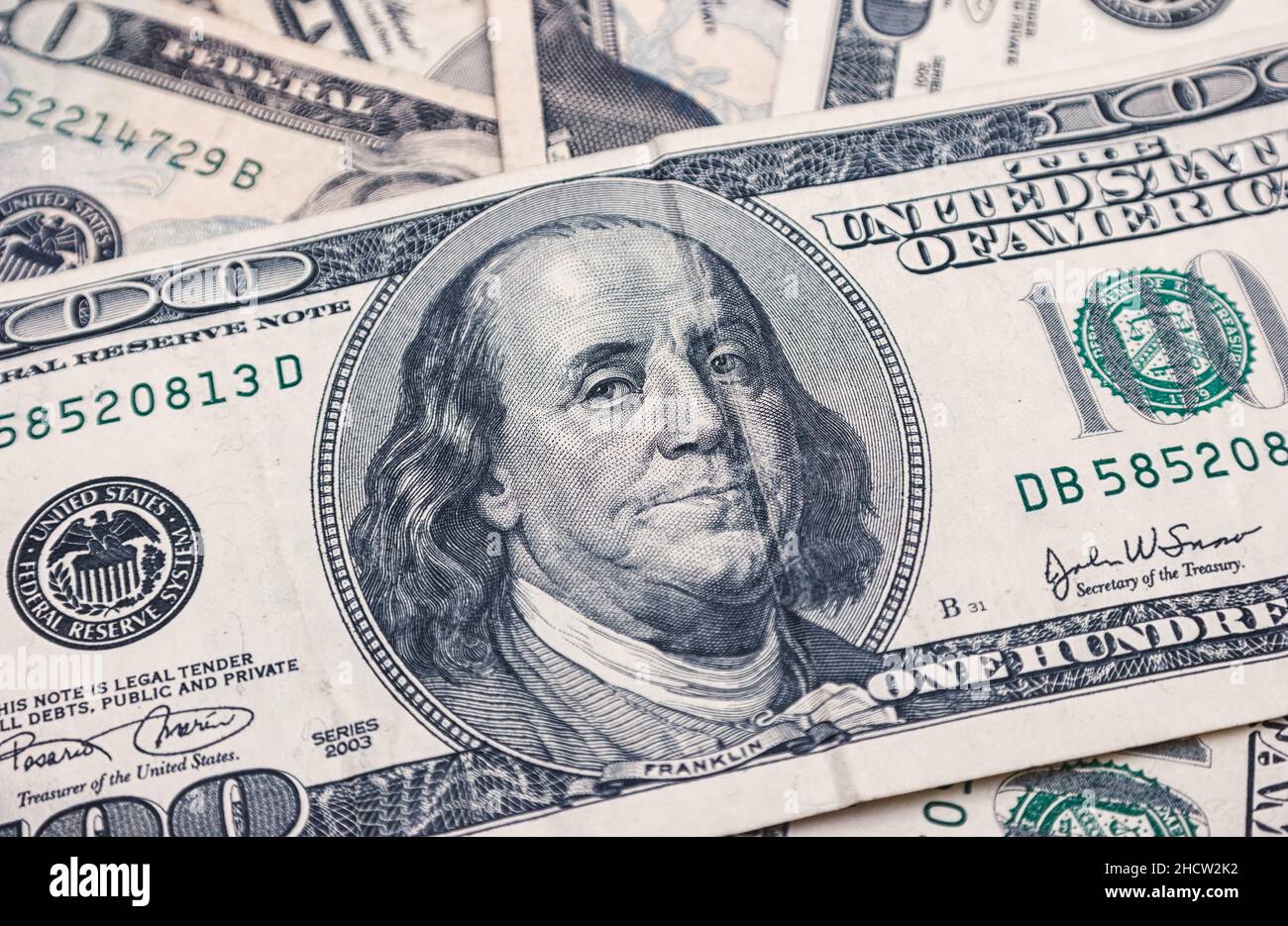 One hundred us dollar bills hi-res stock photography and images - Alamy