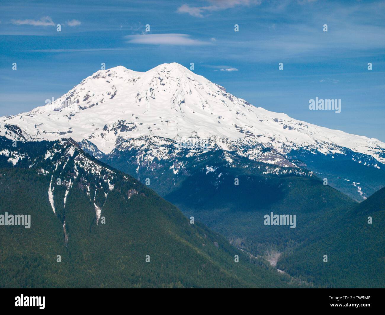 View of Mt. Rainier summit Stock Photo - Alamy