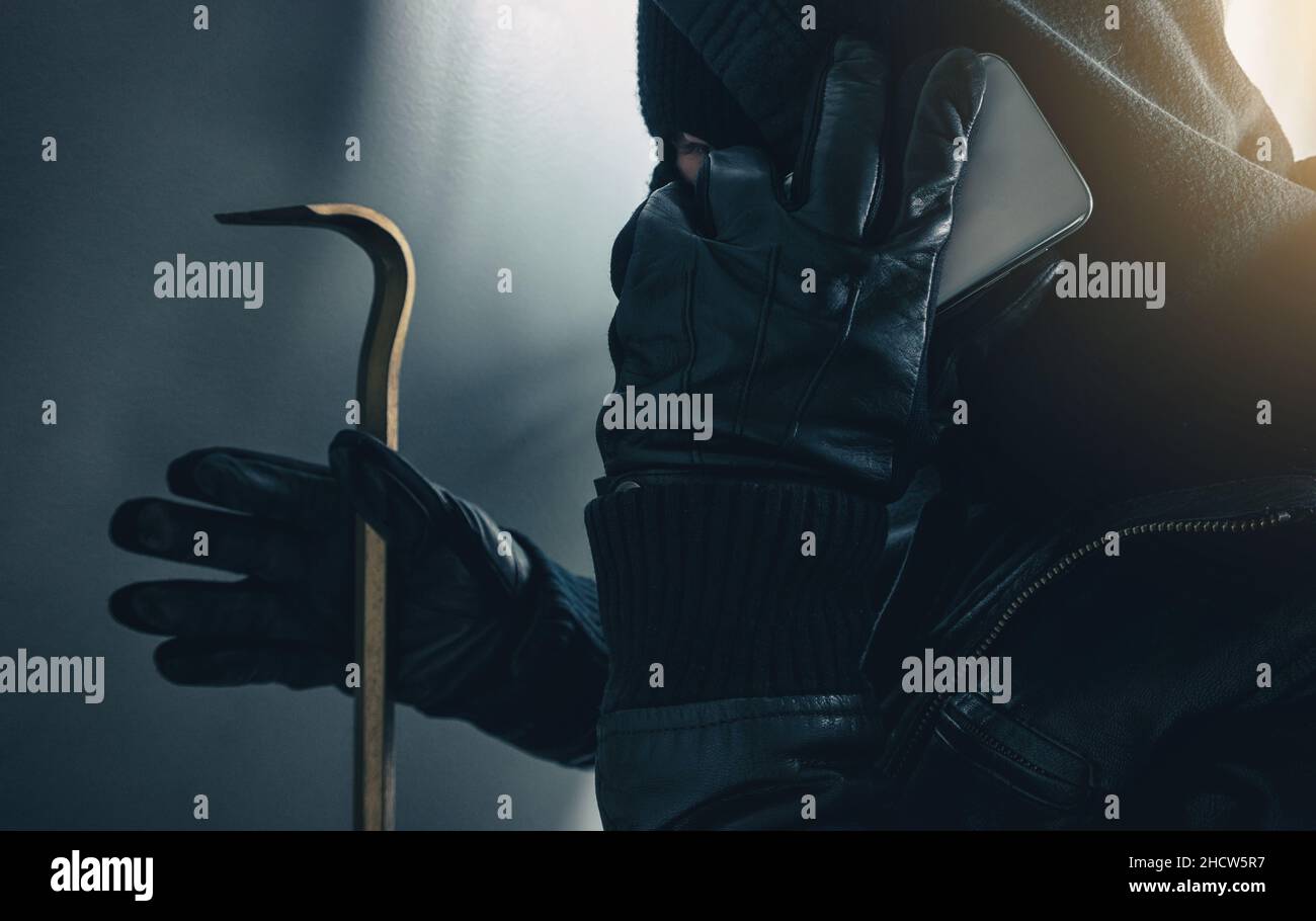 Crowbar case hi-res stock photography and images - Alamy