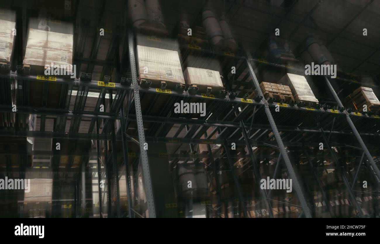 Pallet racking hi-res stock photography and images - Alamy