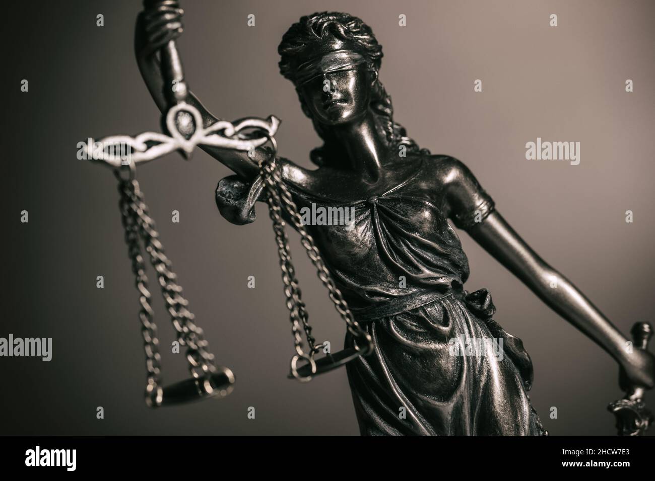 Statue of justice goddess (Justitia Stock Photo - Alamy