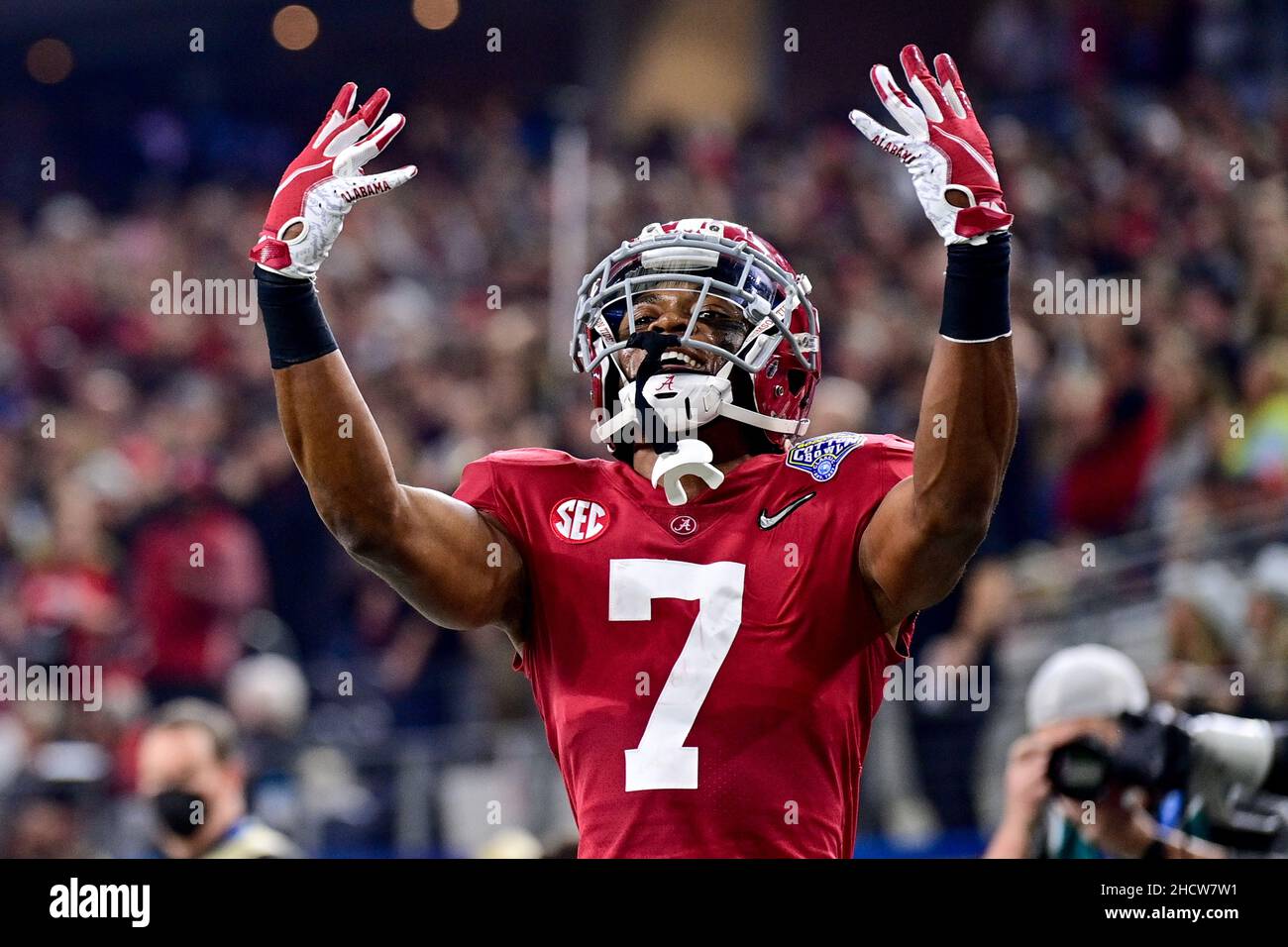 Alabama Crimson Tide wide receiver Ja'Corey Brooks catches a pass for a ...
