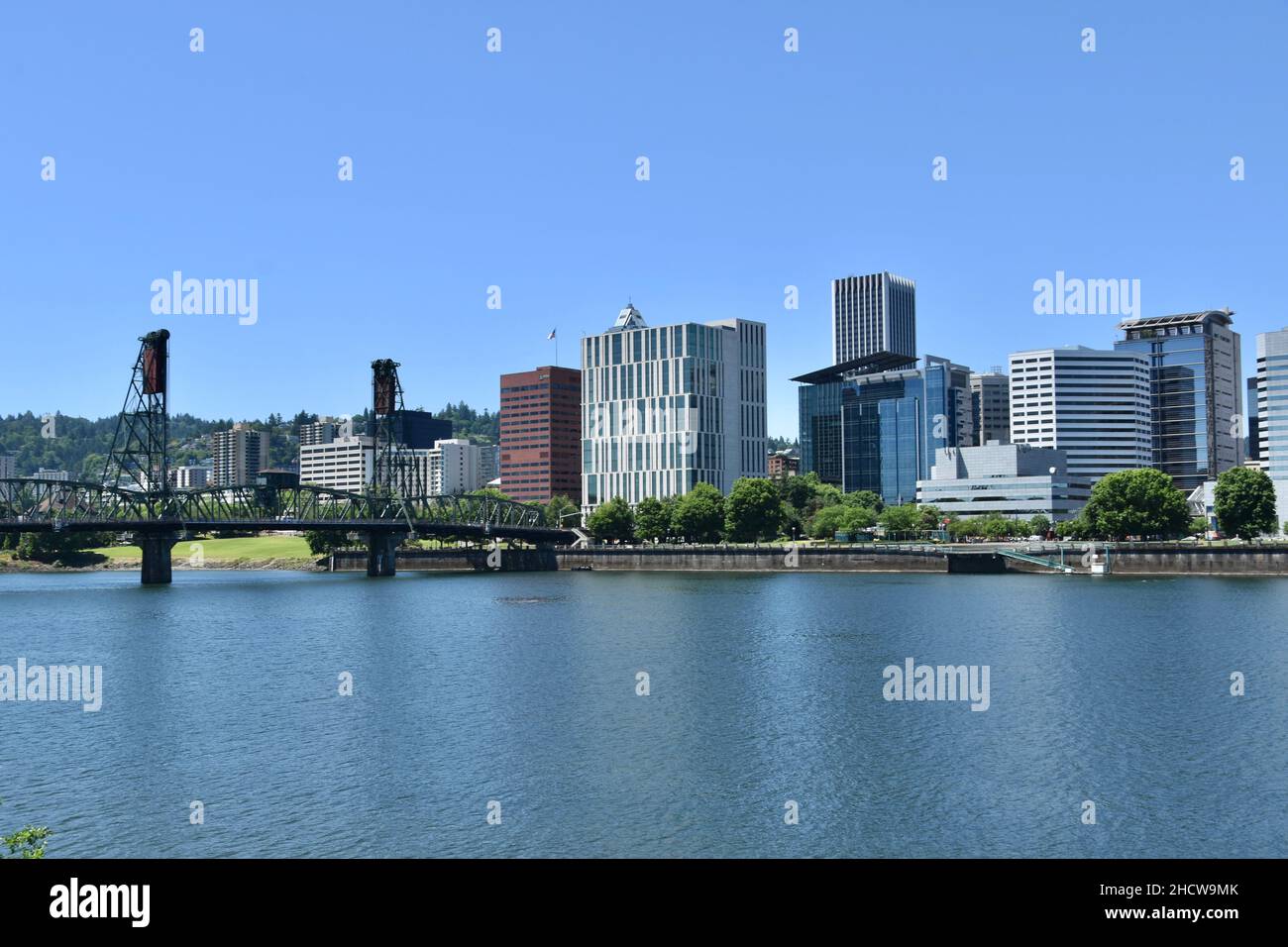 Portland riverwalk hi-res stock photography and images - Alamy