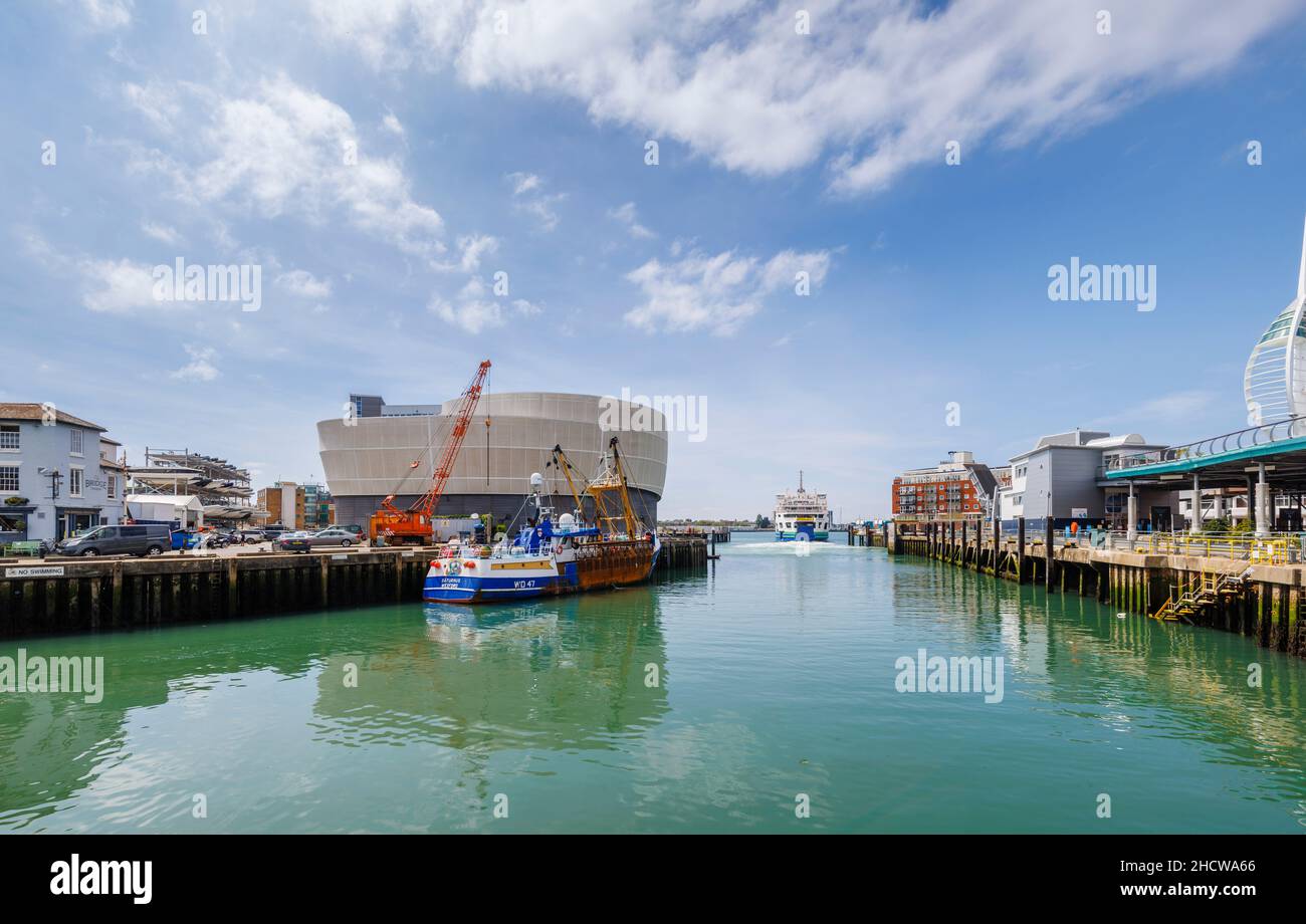 Victoria of wight vessel hi-res stock photography and images - Alamy