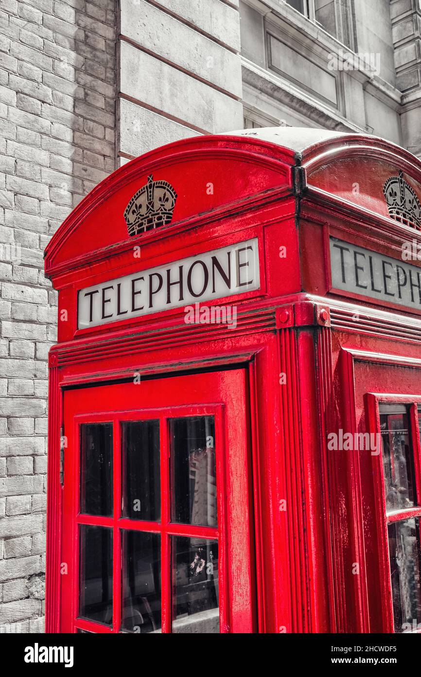 British Telephone Booth in London street, uk Stock Photo - Alamy