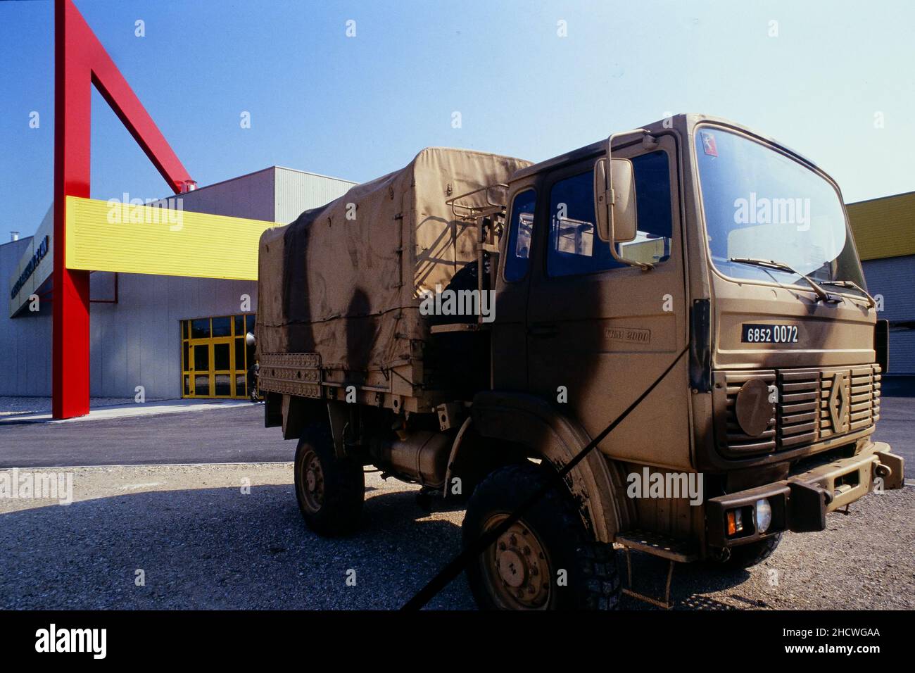 Archives 90ies: Opening of brand new Mobilization Center, Military camp ...
