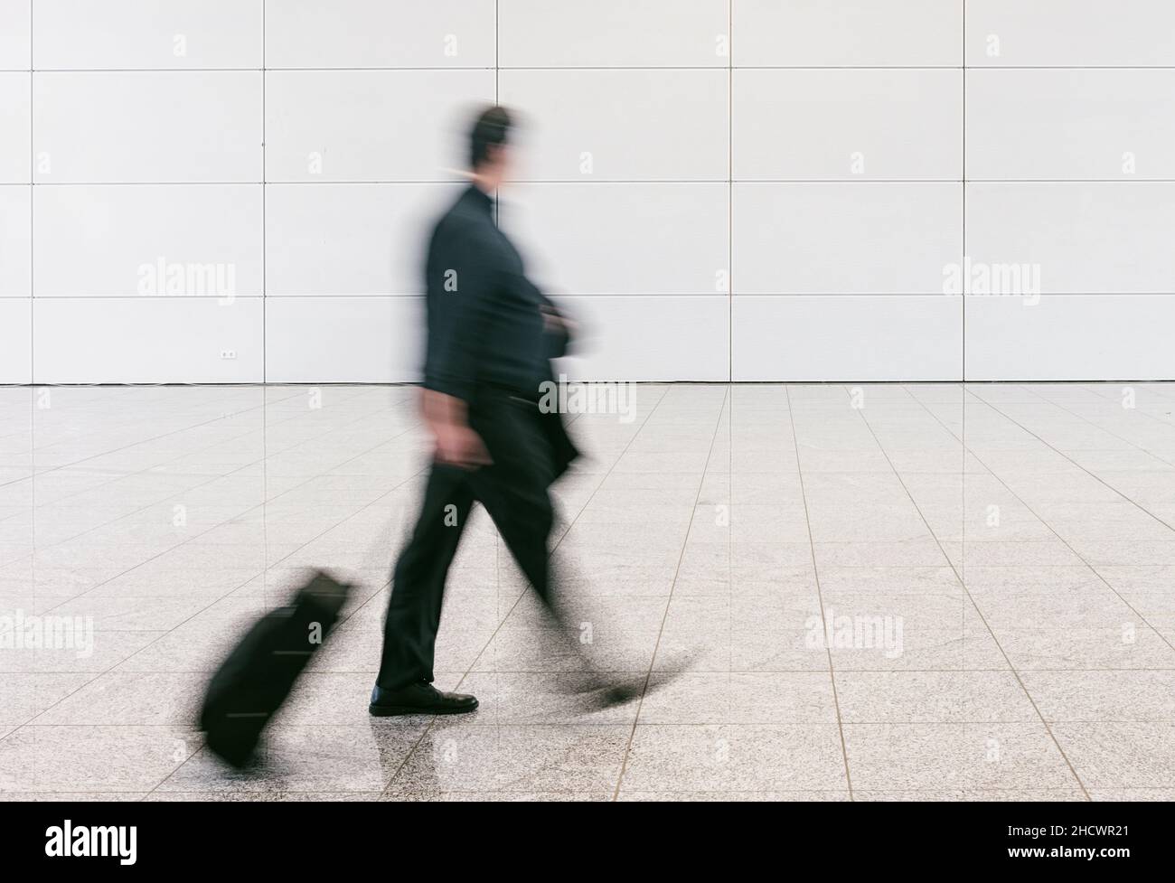 Anonymous businessman hi-res stock photography and images - Alamy