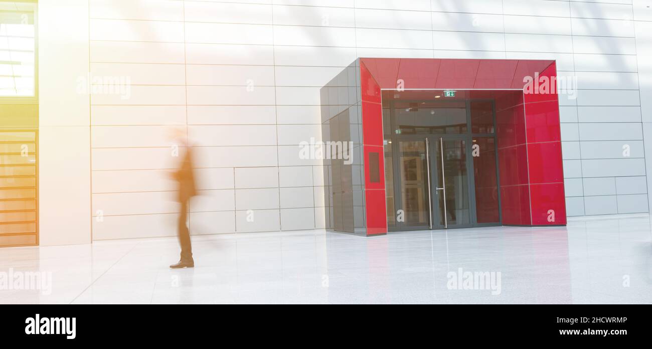 Anonymous businessman hi-res stock photography and images - Alamy