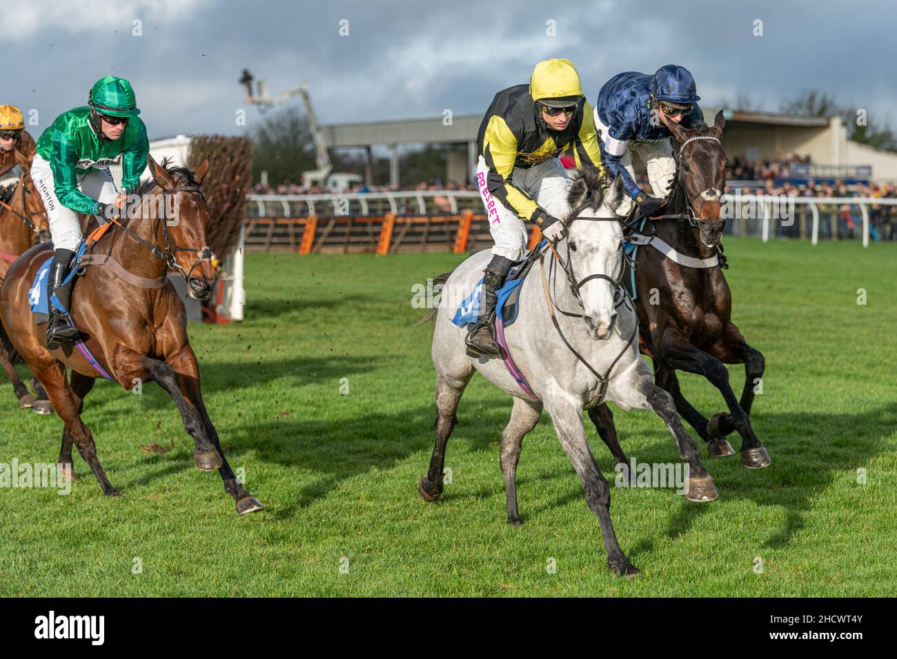 Precious Eleanor running at Wincanton on Boxing Day 2021 Stock Photo ...