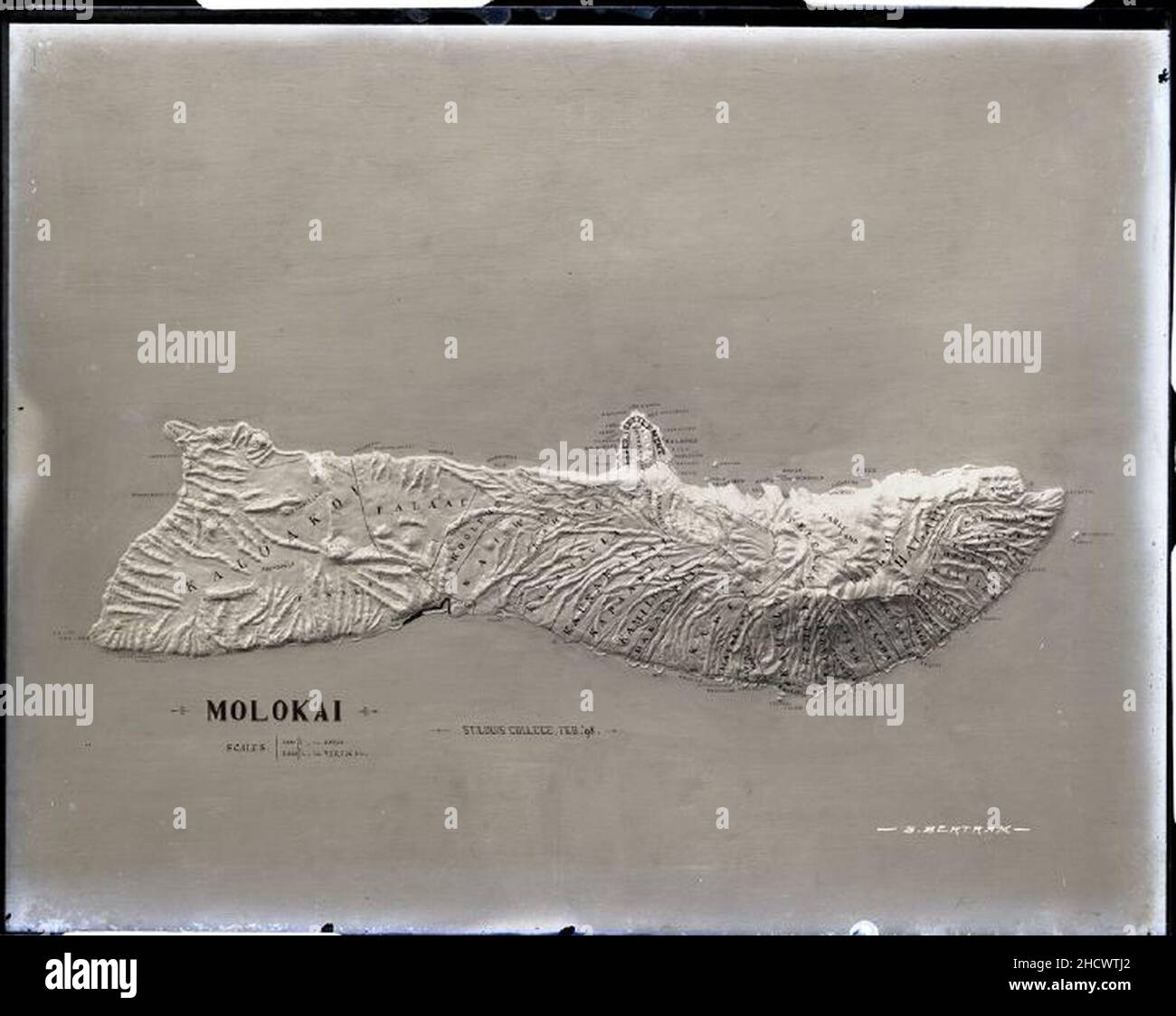 Relief Map of Molokai (b Stock Photo - Alamy