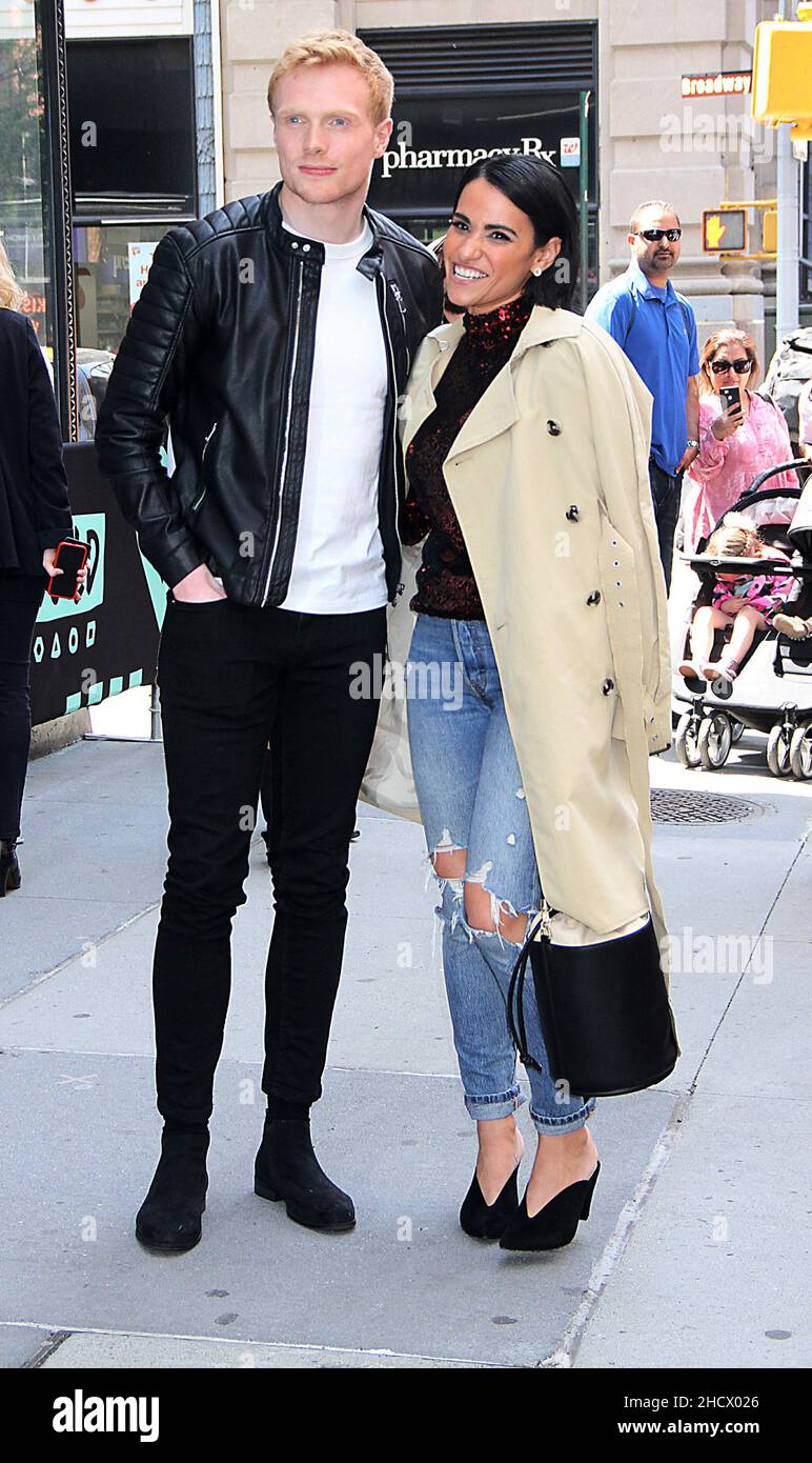 New York - NY - 20190523 Charlie Field and Tiffany Smith at Build ...