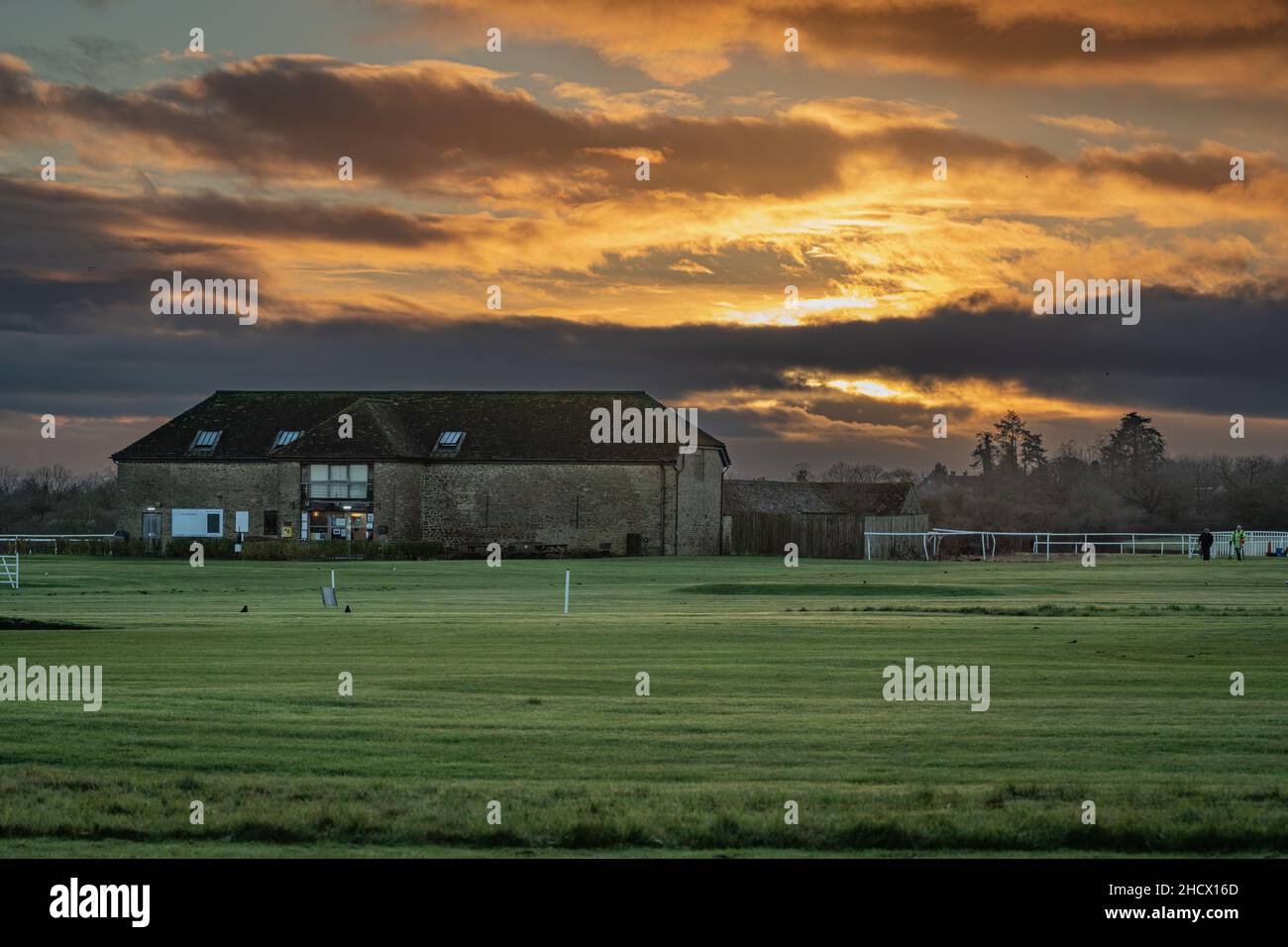 Wincanton racecourse hi-res stock photography and images - Alamy