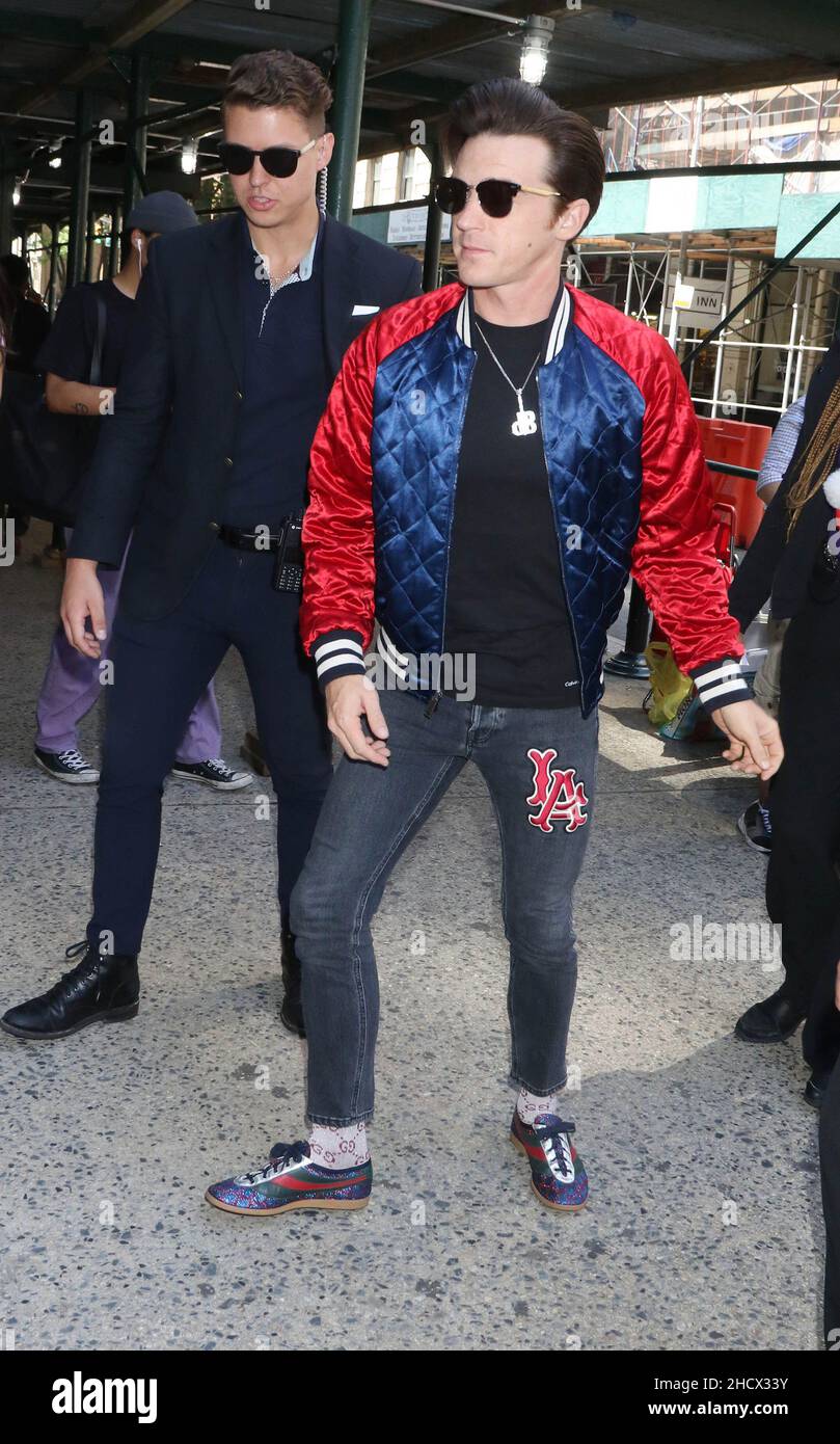 New York - NY - 20190715- Drake Bell Stops by BUILD Series -PICTURED ...