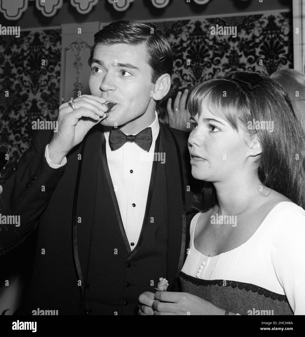 Pete Duel and Sally Field Circa 1960's Credit: Ralph Dominguez/MediaPunch Stock Photo - Alamy