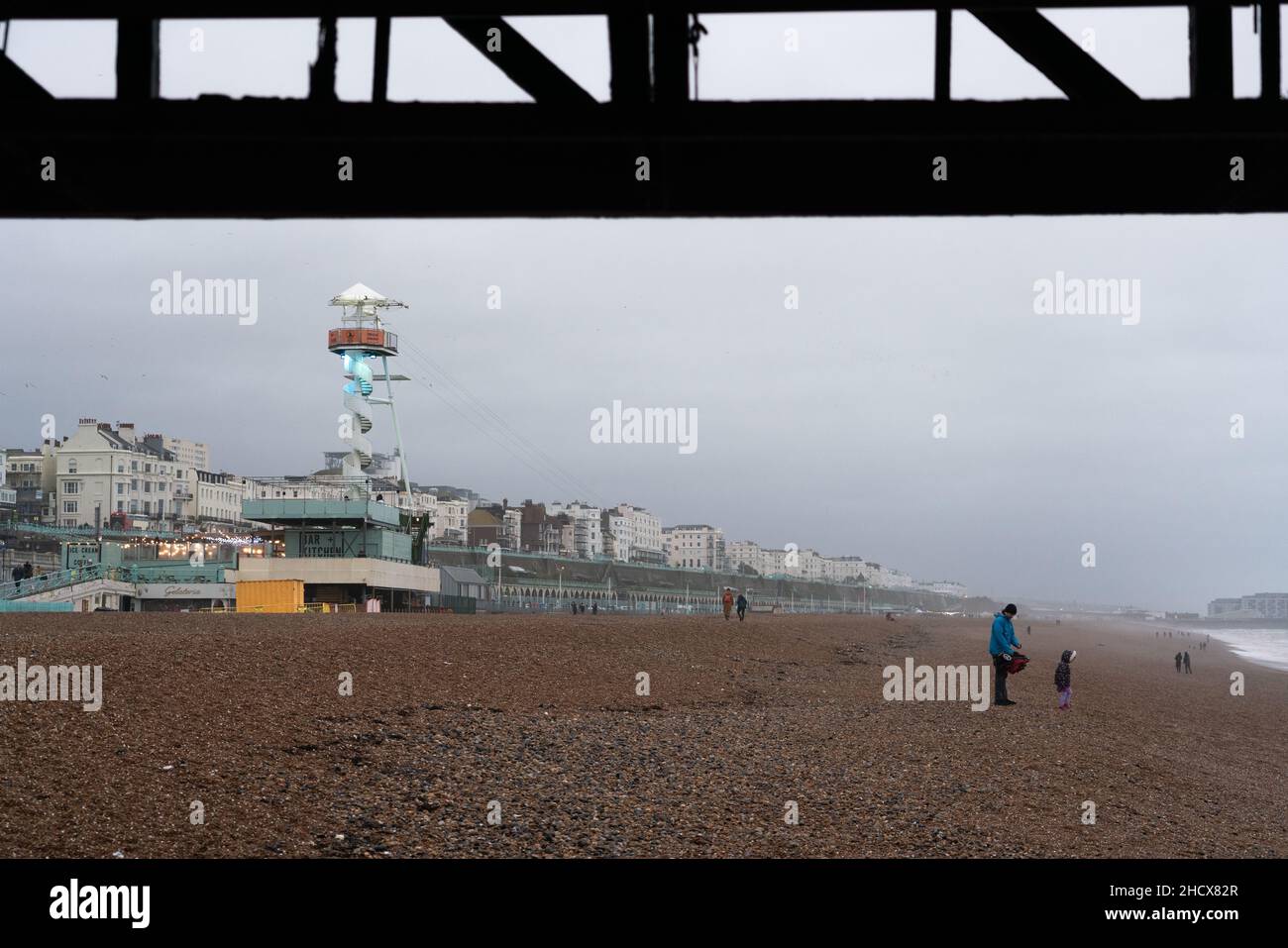 Brighton beach seafront south hi-res stock photography and images - Alamy