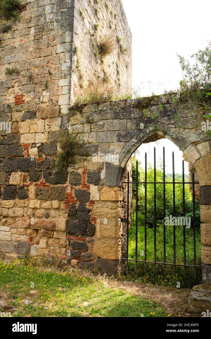 Old church ruin wall and entrance Stock Photo - Alamy