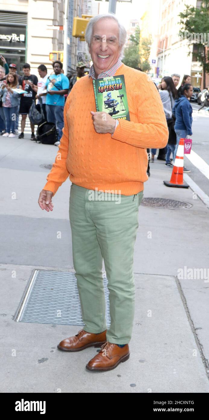 New York - NY - 20190930 Henry Winkler stops by 'Build Series' to talk ...