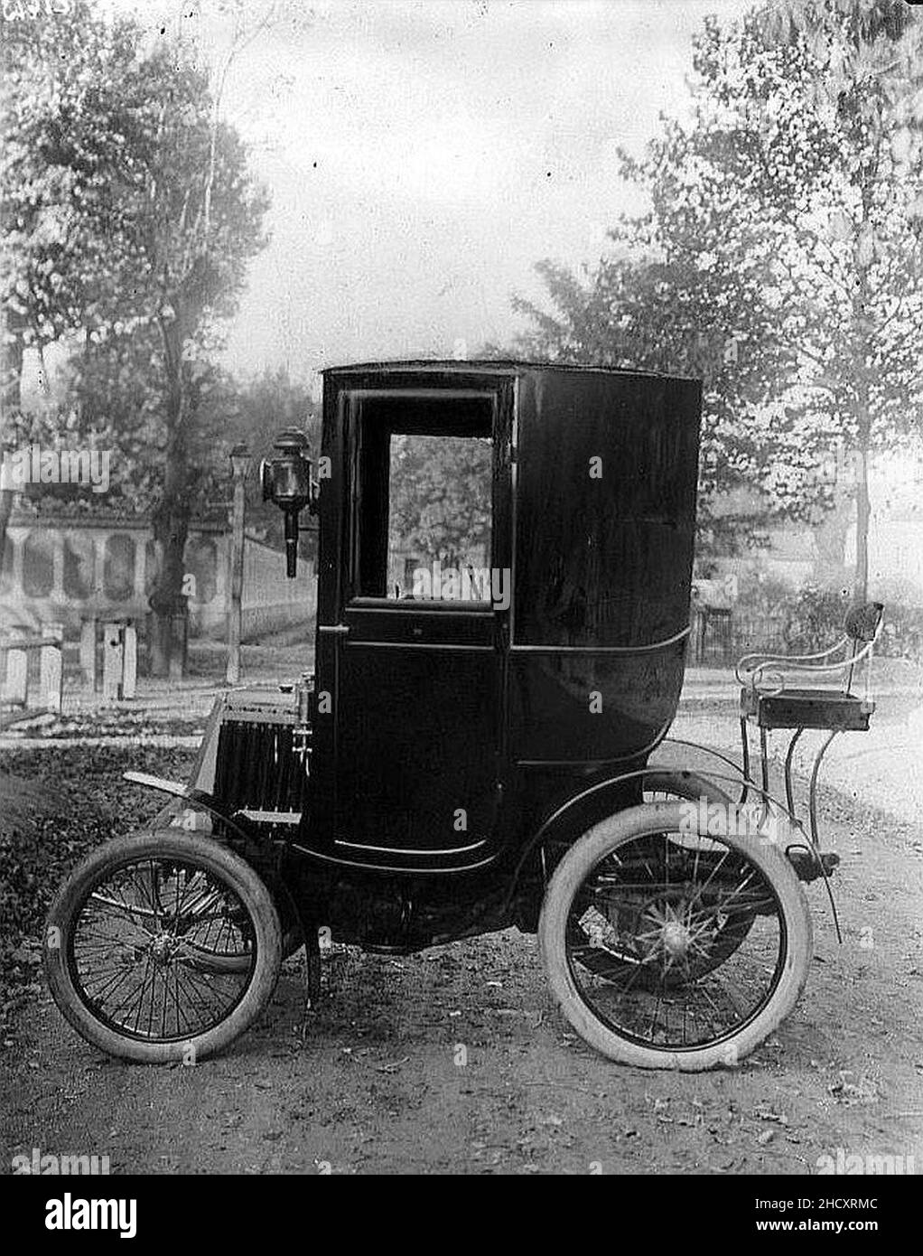 1900 renault hi-res stock photography and images - Alamy