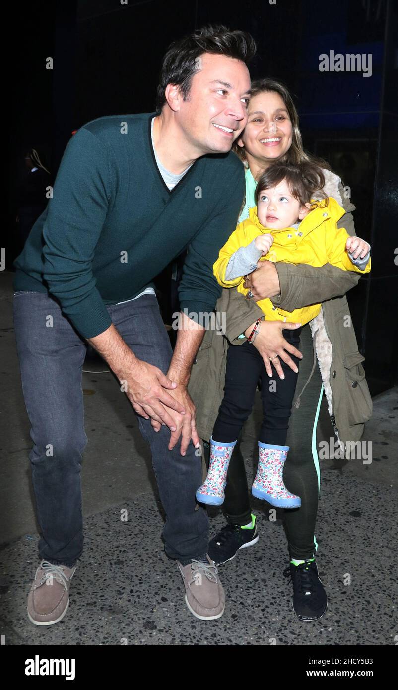 New York - NY - 20191016 Jimmy Fallon stops by Strahan Sara and Keke to ...