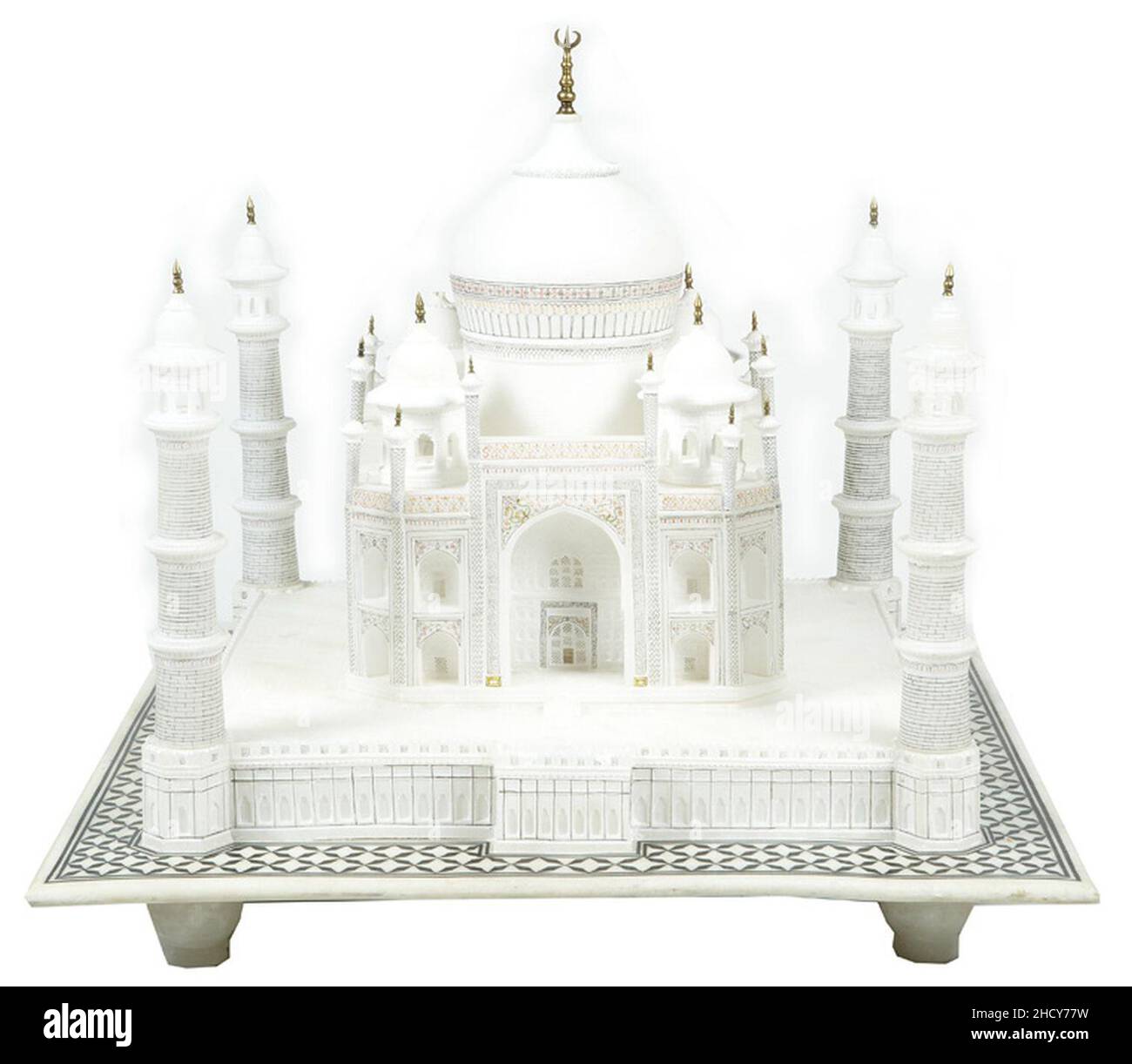 Replica Taj Mahal lamp presented to Jacqueline Kennedy during her state ...
