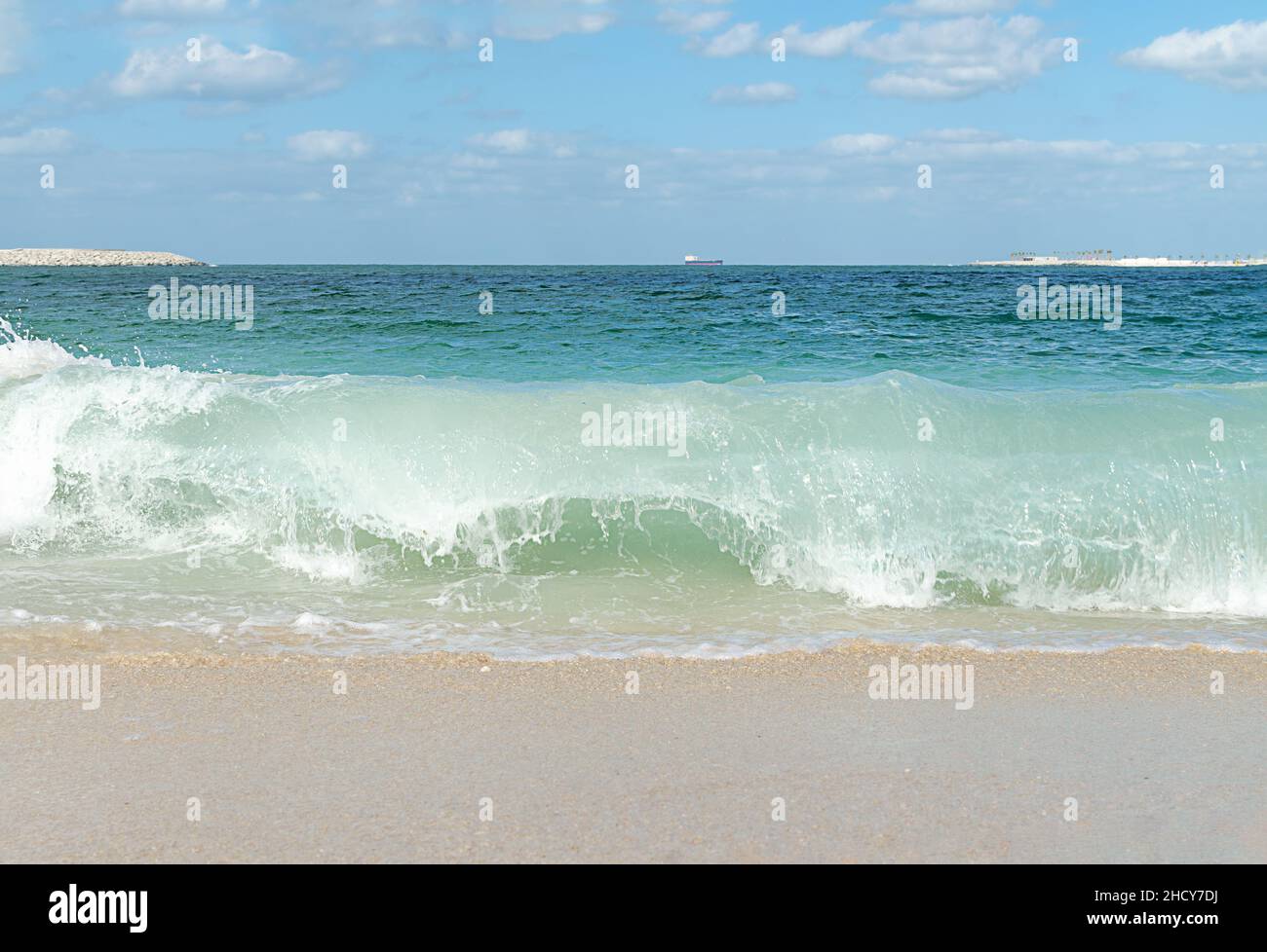 Day wave hi-res stock photography and images - Alamy