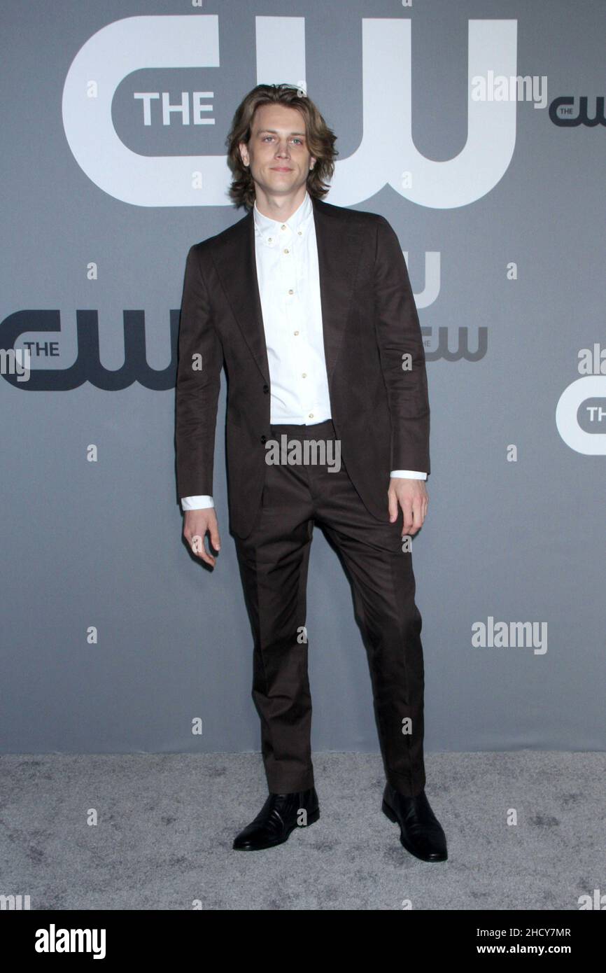 New York - NY - 20190516 Celebrities attend The CW Upfront 2019 at the ...