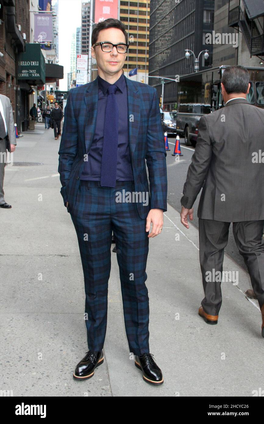 New York - NY - 20190516 The cast of Big Bang Theory arrive at The Late ...
