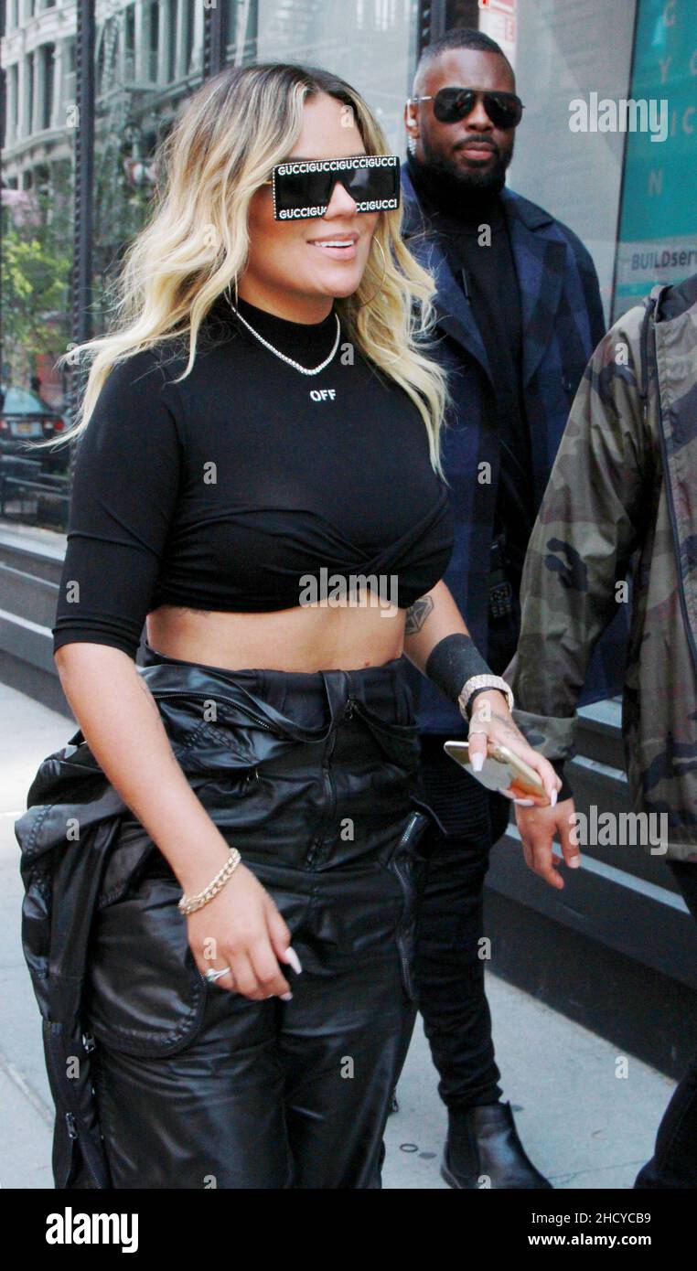 New York - NY - 20190419-Karol G Taking Selfies With Fans at Build ...