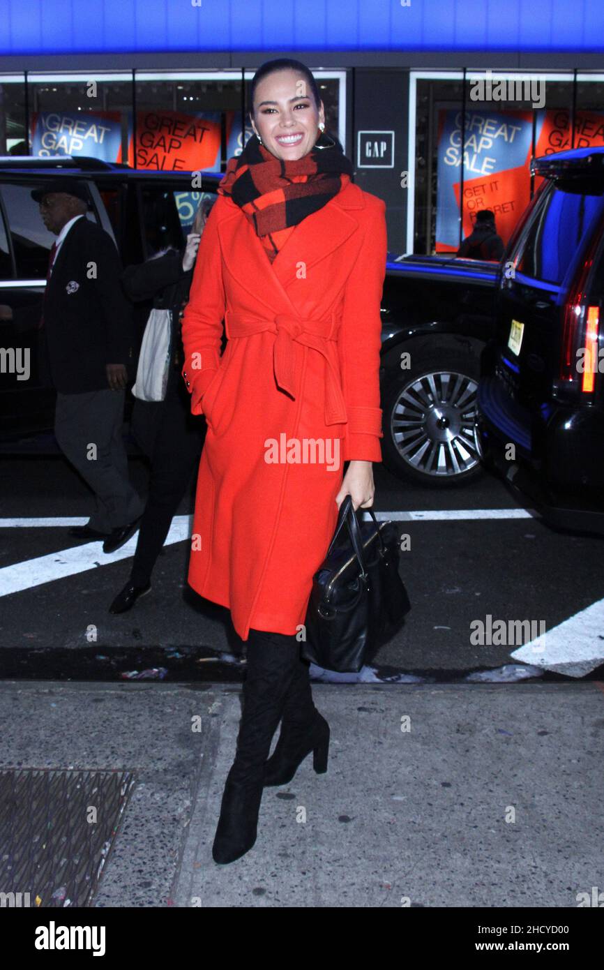 New York - NY - 20190107-Catriona Gray at Good Morning America to talk ...
