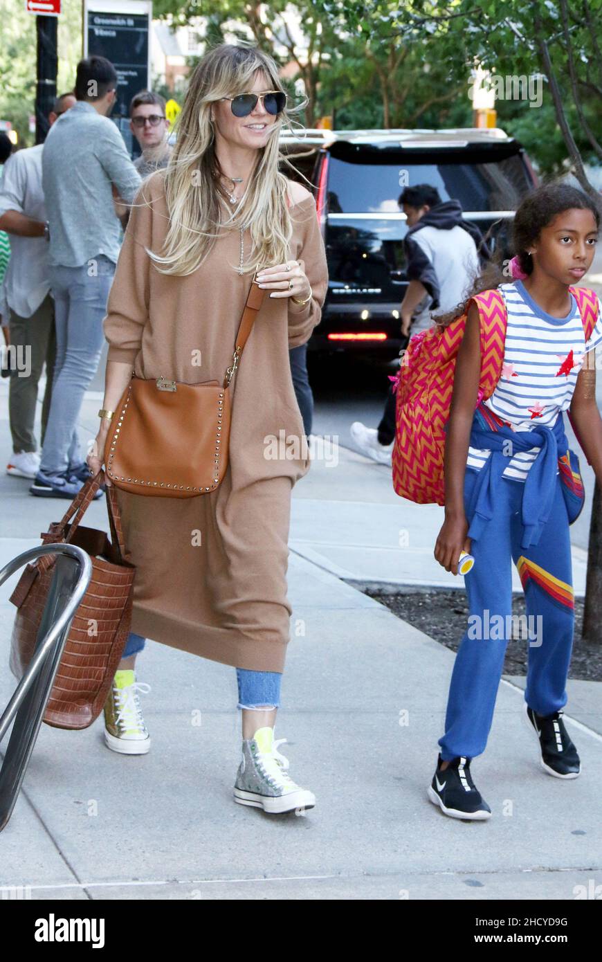 New York - NY - 20190621-Heidi Klum Hops Into her car With Daughter Lou ...