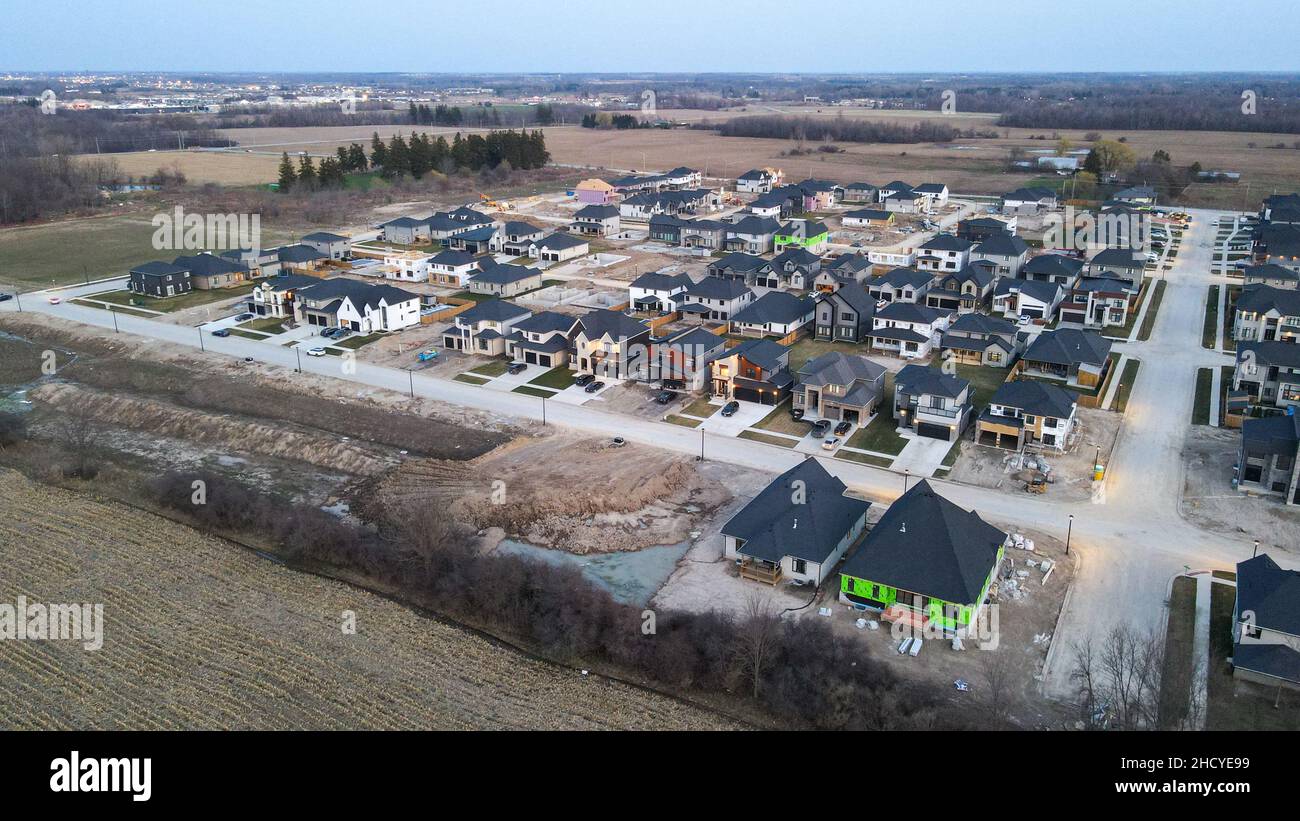 New homes being built canada hi-res stock photography and images - Alamy