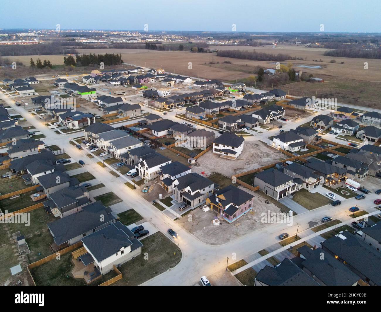 New homes being built canada hi-res stock photography and images - Alamy