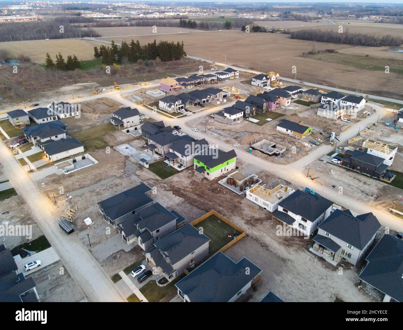 New homes being built canada hi-res stock photography and images - Alamy