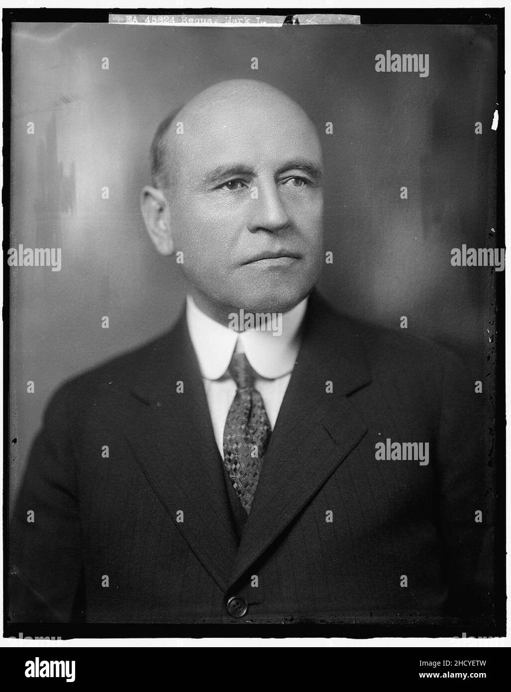 REQUA, MARK L Stock Photo - Alamy