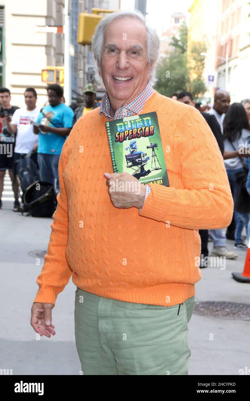 New York - NY - 20190930 Henry Winkler stops by 'Build Series' to talk ...