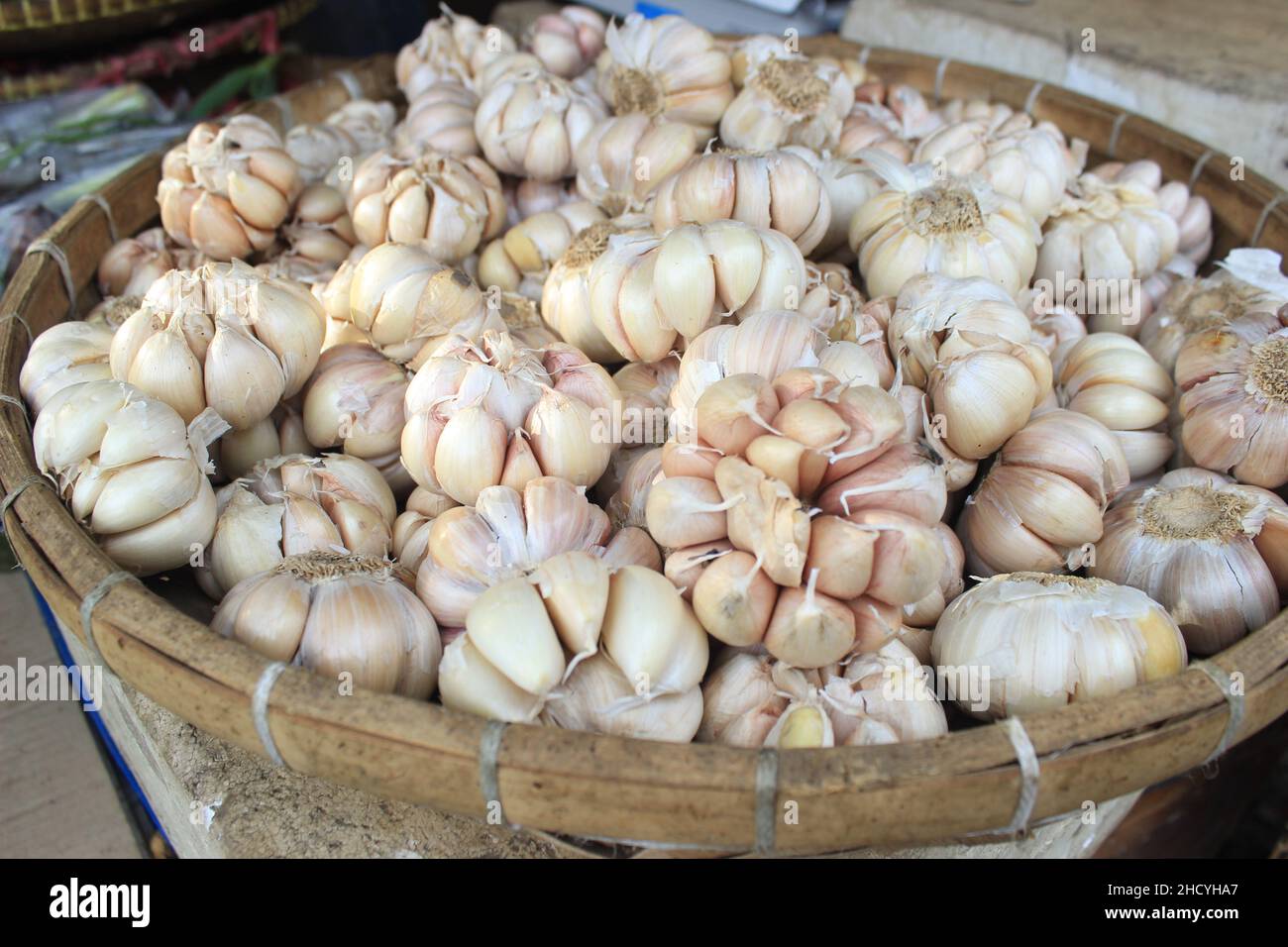 Close-up of Garlic in Indonesian Traditional Market, Tropical Fruit ...