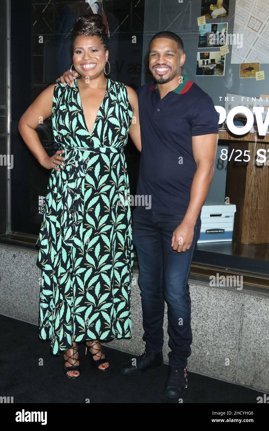 New York - NY - 20190819 The cast of Starz 'Power' pose for pictures ...