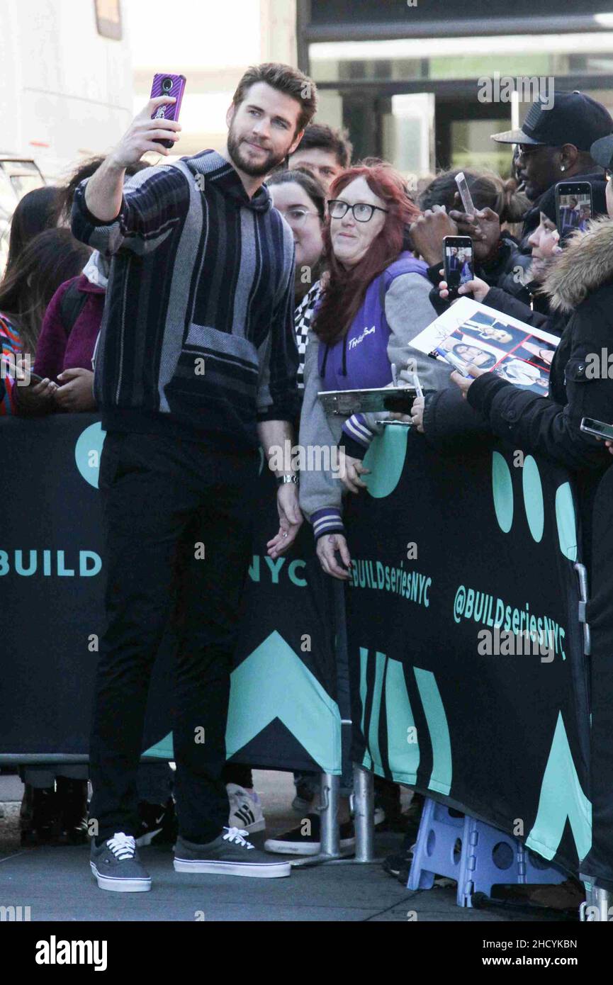 New York - NY - 20190208 Rebel Wilson and Liam Hemsworth were seen at ...